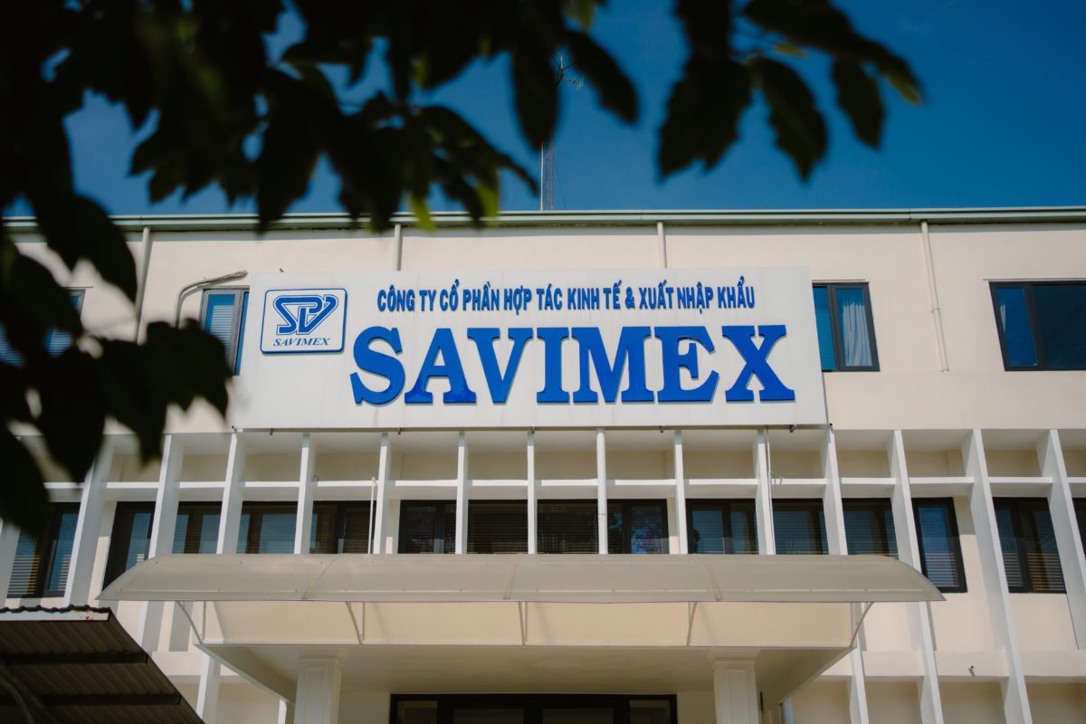 SAVIMEX - MANNER MAKETH THE FINEST FURNITURE
