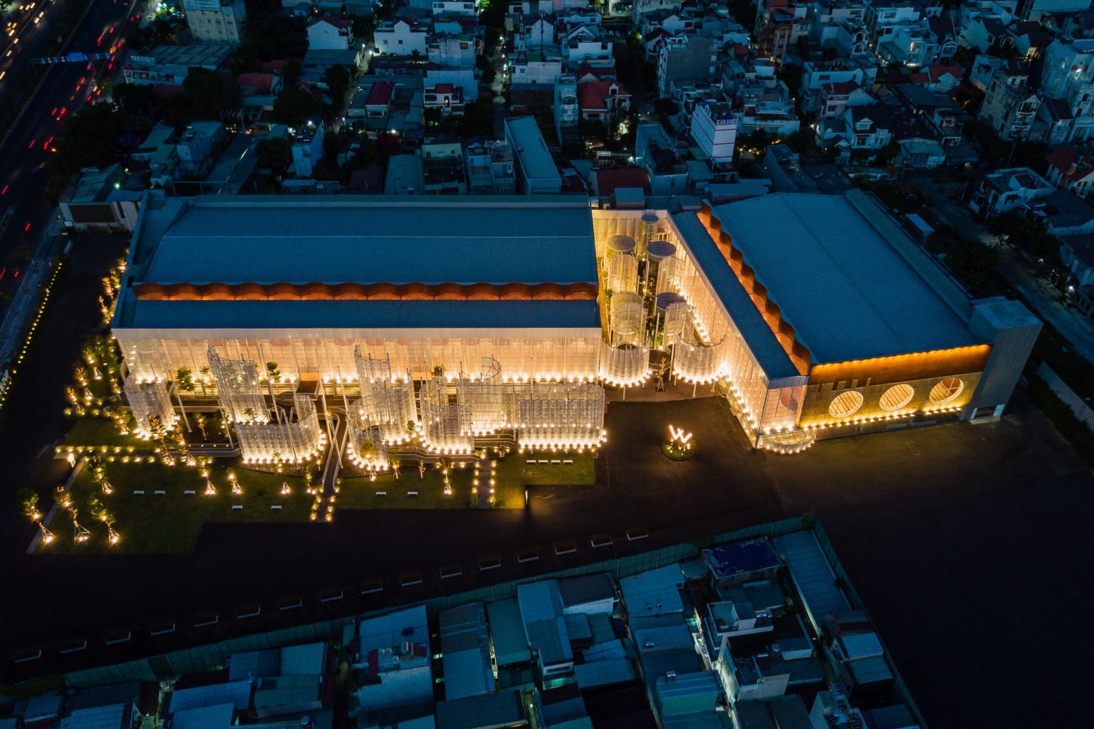 White Palace: Where Art Meets Connection at HawaExpo 2025
